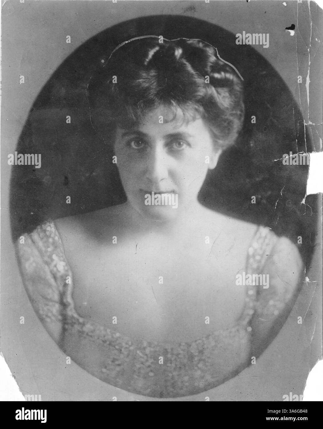 Lucia L. Heffelfinger, wife of Frank T. Heffelfinger, the president of ...