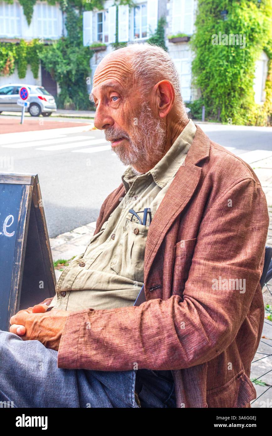 France cafe sad hi-res stock photography and images - Alamy