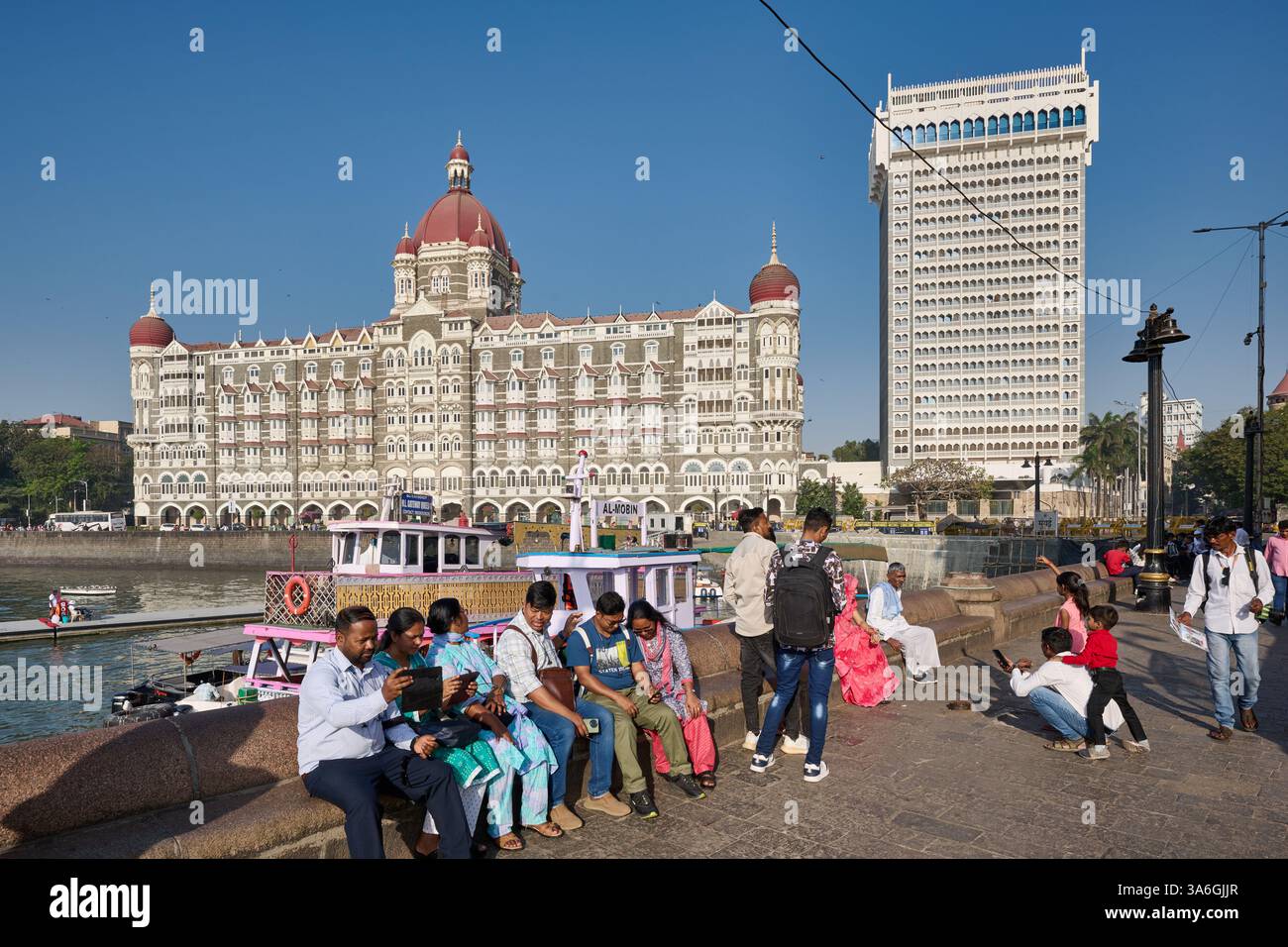 the famous Taj Mahal Palace hotel at the harbour of Mumbai, Bombay, India, Asia Stock Photo - Alamy