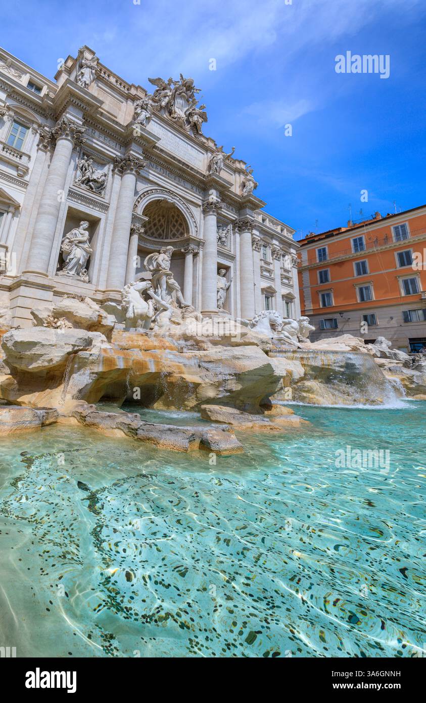View of Trevi Fountain in Rome, Italy Stock Photo - Alamy