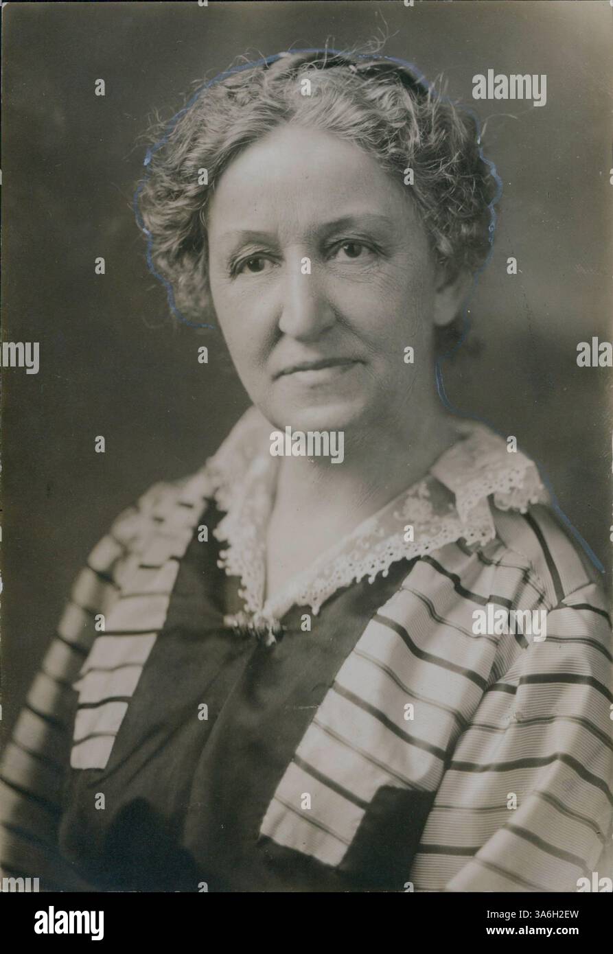 Emma b nilsson hi-res stock photography and images - Alamy