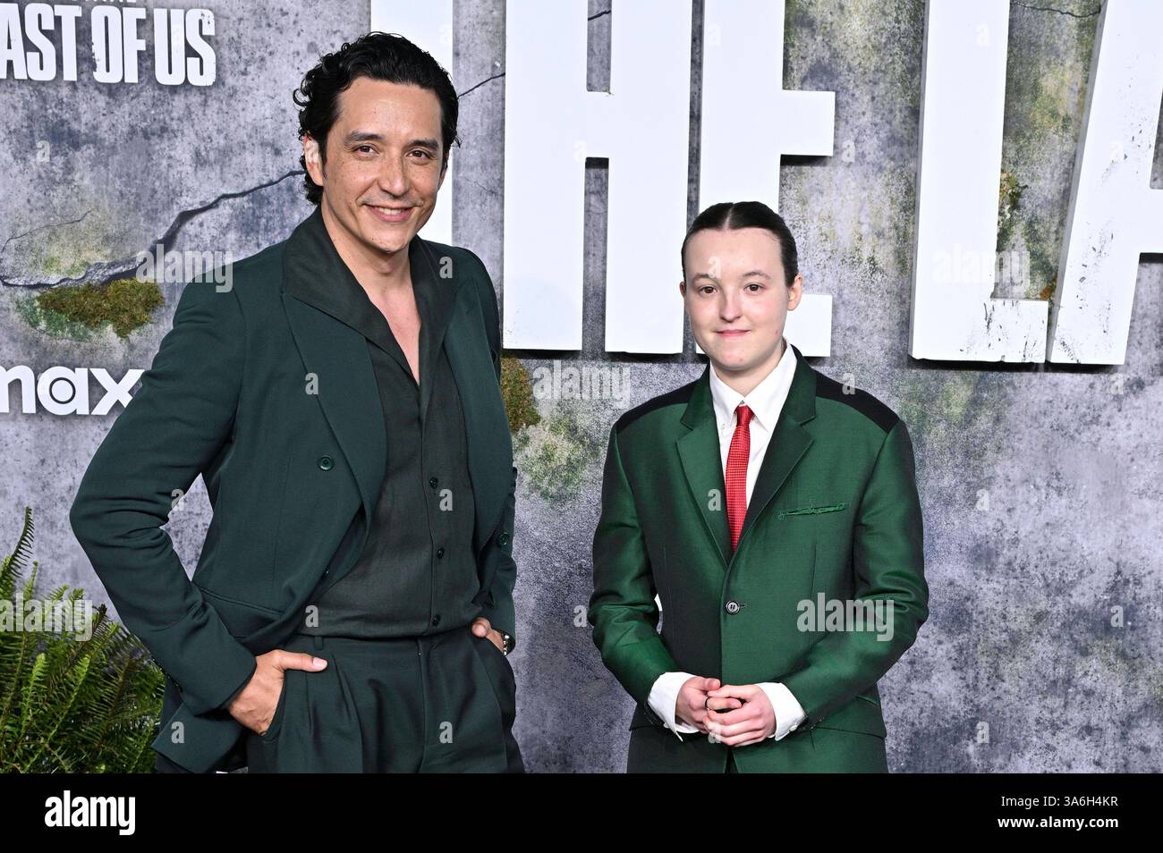 Gabriel Luna und Bella Ramsey bei der Premiere der zweiten Staffel der ...