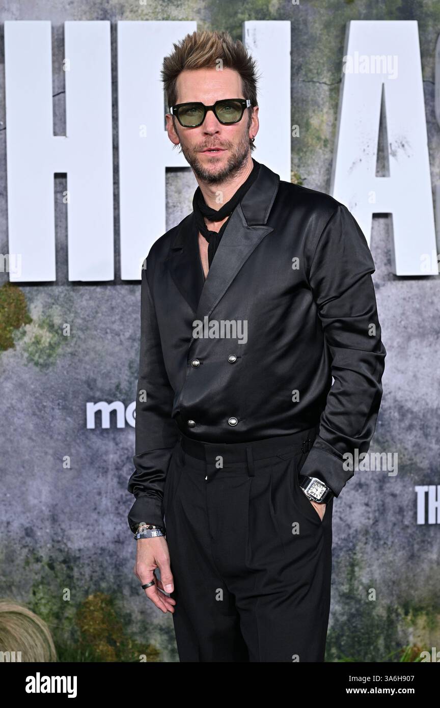 Troy Baker bei der Premiere der zweiten Staffel der HBO Serie 'The Last of Us' im TCL Chinese ...
