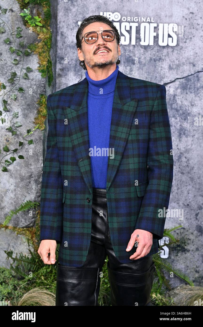 Pedro Pascal bei der Premiere der zweiten Staffel der HBO Serie 'The ...