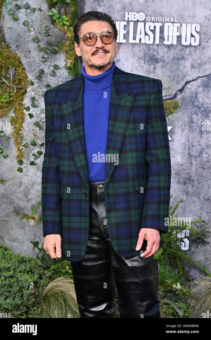 Pedro Pascal bei der Premiere der zweiten Staffel der HBO Serie 'The ...