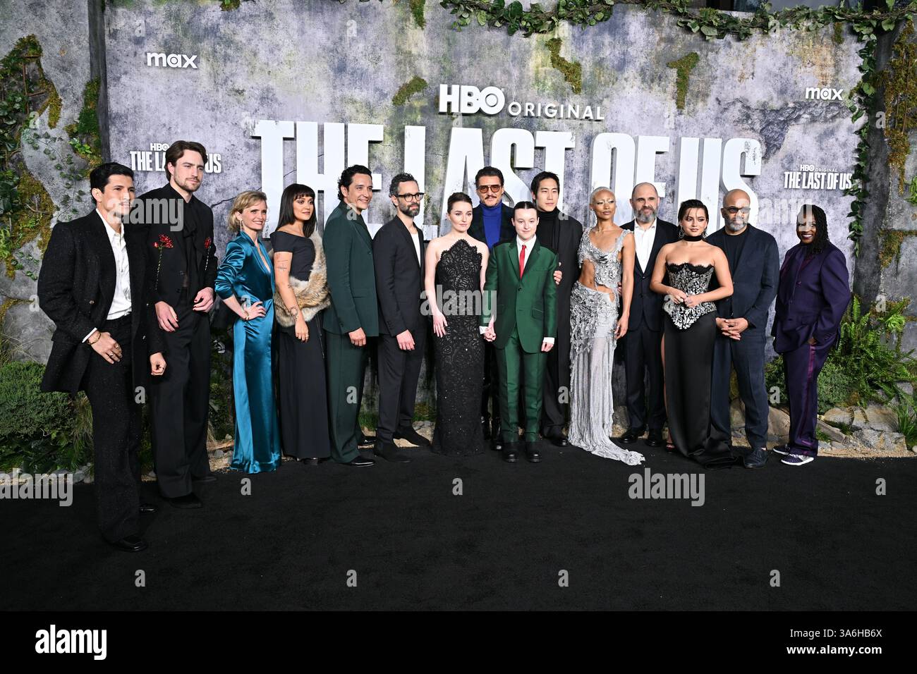 Danny Ramirez, Spencer Lord, Halley Wegryn Gross, Ariela Barer, Gabriel ...