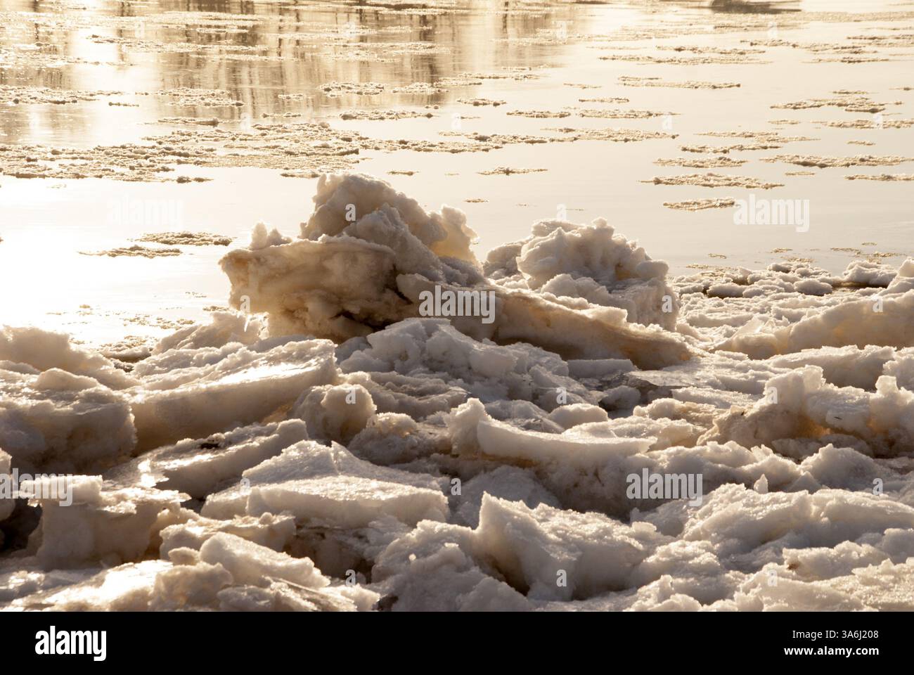 Ice drift phenomenon hi-res stock photography and images - Alamy