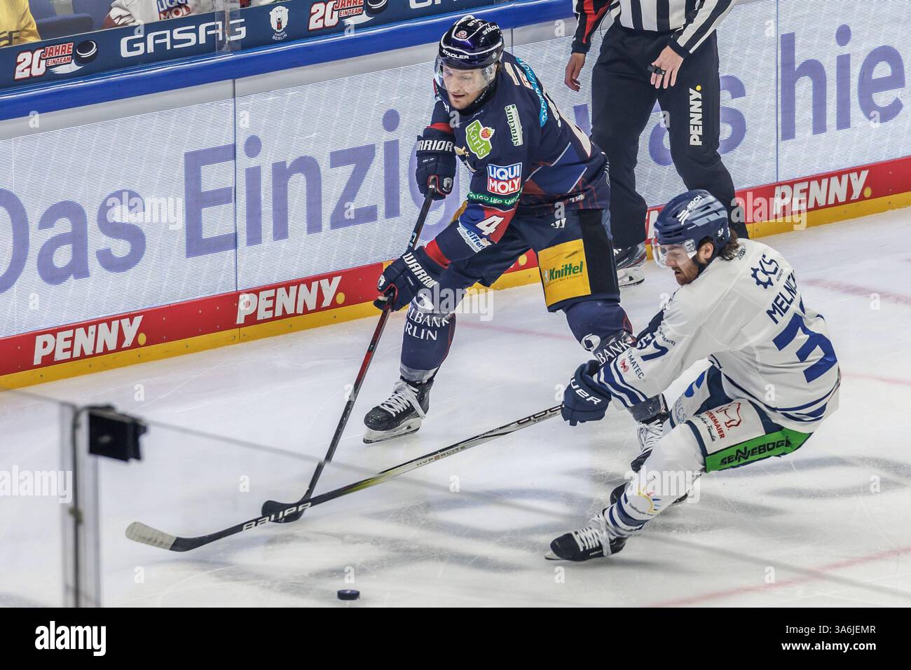 Berlin, Germany. 25th Mar, 2025. Ice Hockey: DEL, Eisbären Berlin ...