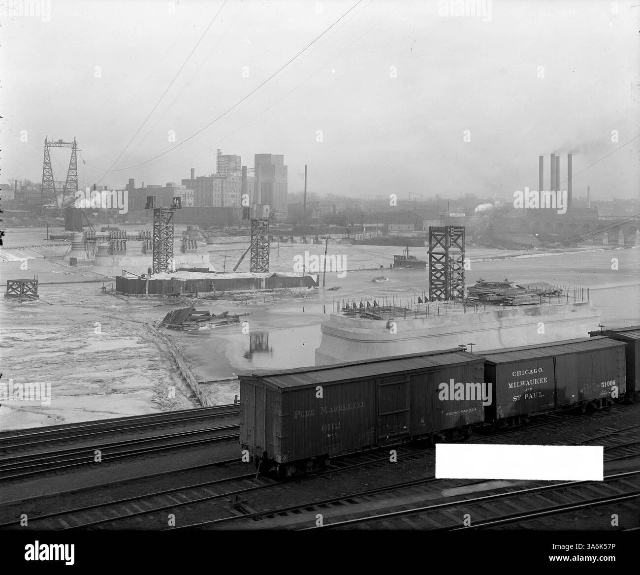 This image shows the construction of the Third Avenue Bridge, with ...