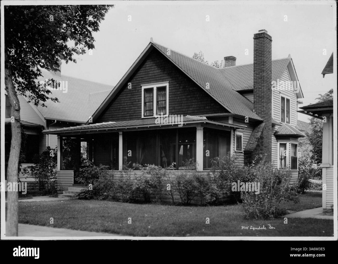 Historic listings hi-res stock photography and images - Alamy