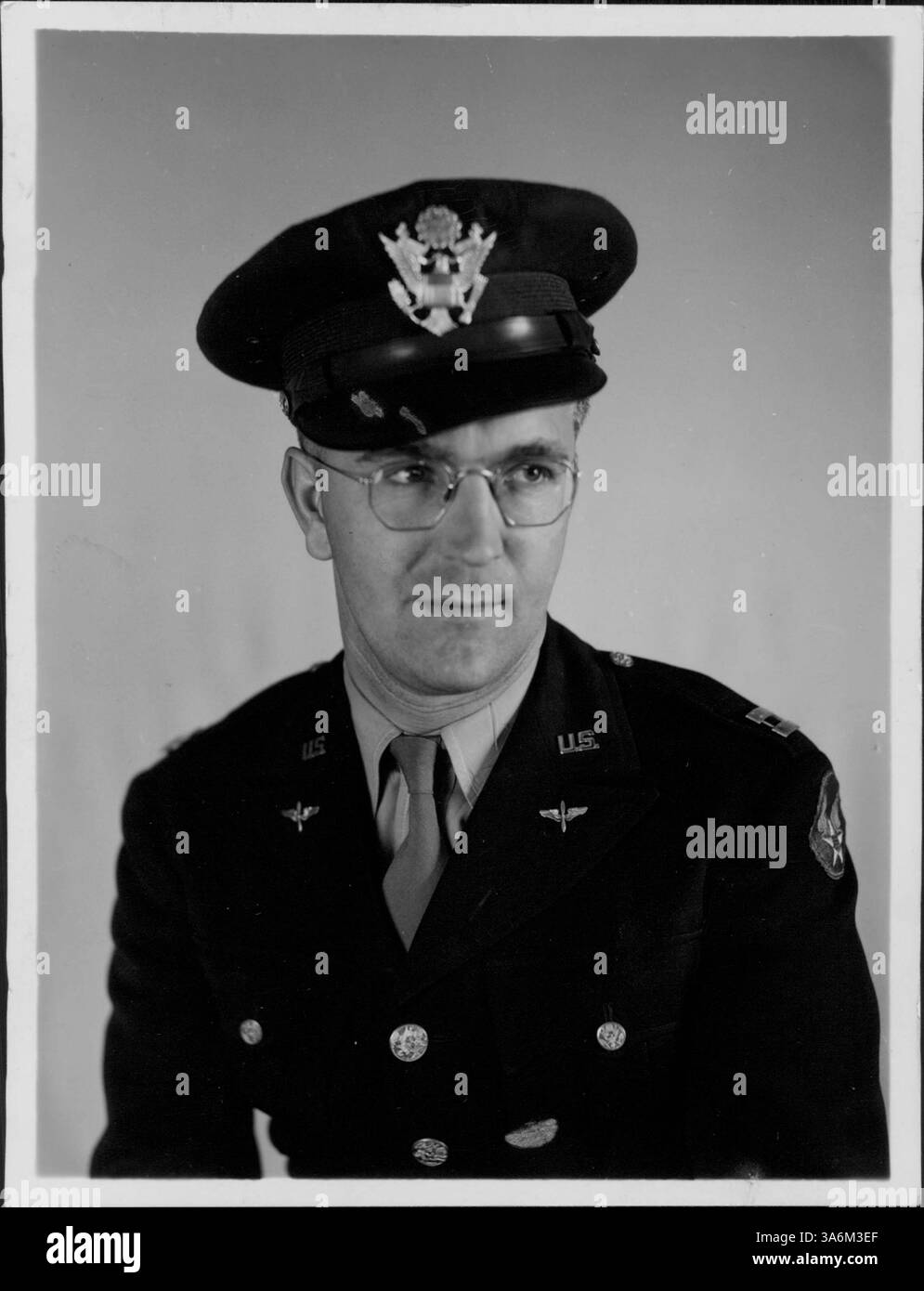 Held by hennepin county library hi-res stock photography and images - Alamy