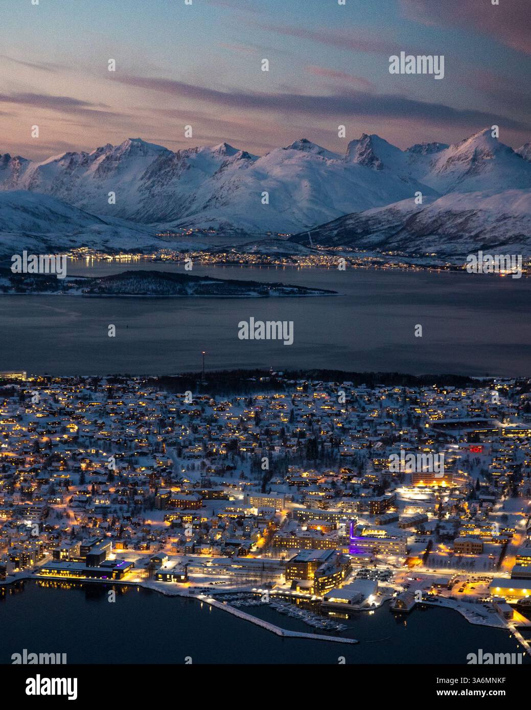 Norweigian arctic circle hi-res stock photography and images - Alamy