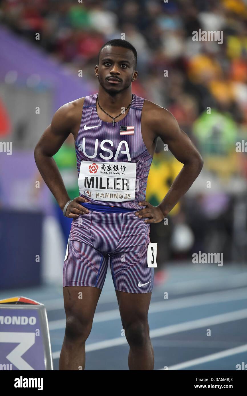 Brandon Miller of the USA competing in the 800m final at the World ...