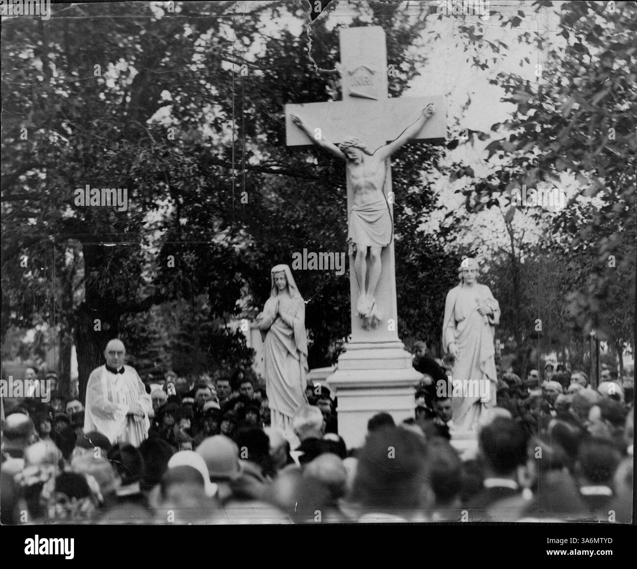 More than 2000 parishioners from Ascension Church attended the ...