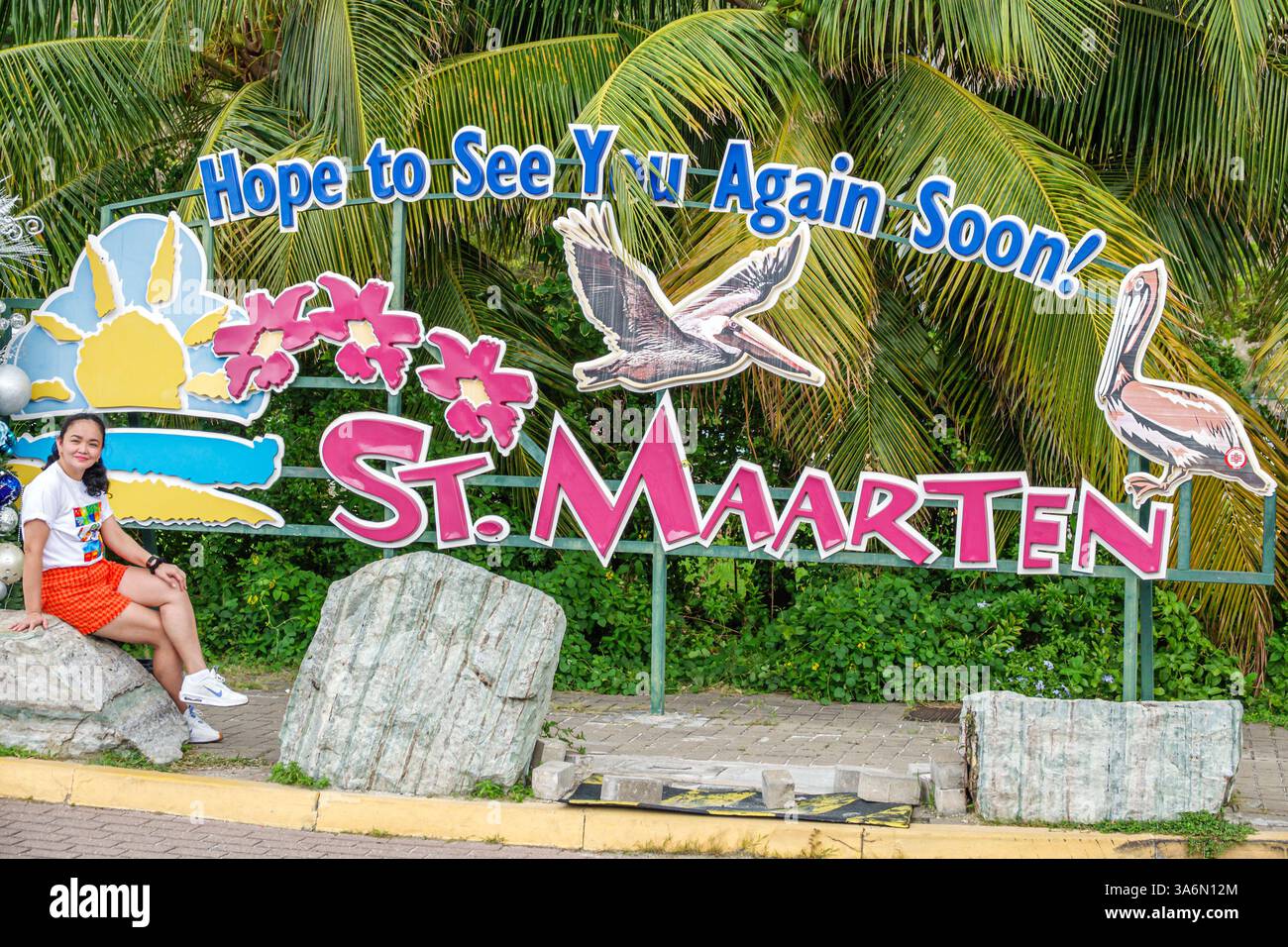 Philipsburg Sint St. Saint Maarten,Front Street,harbor cruise port ...