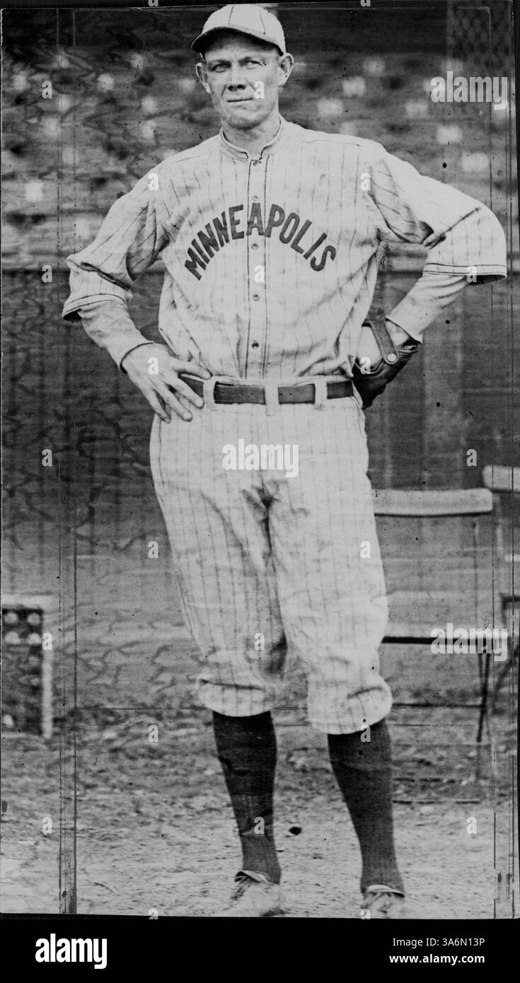 Walter Smallwood is featured in the Hennepin County Library's records ...