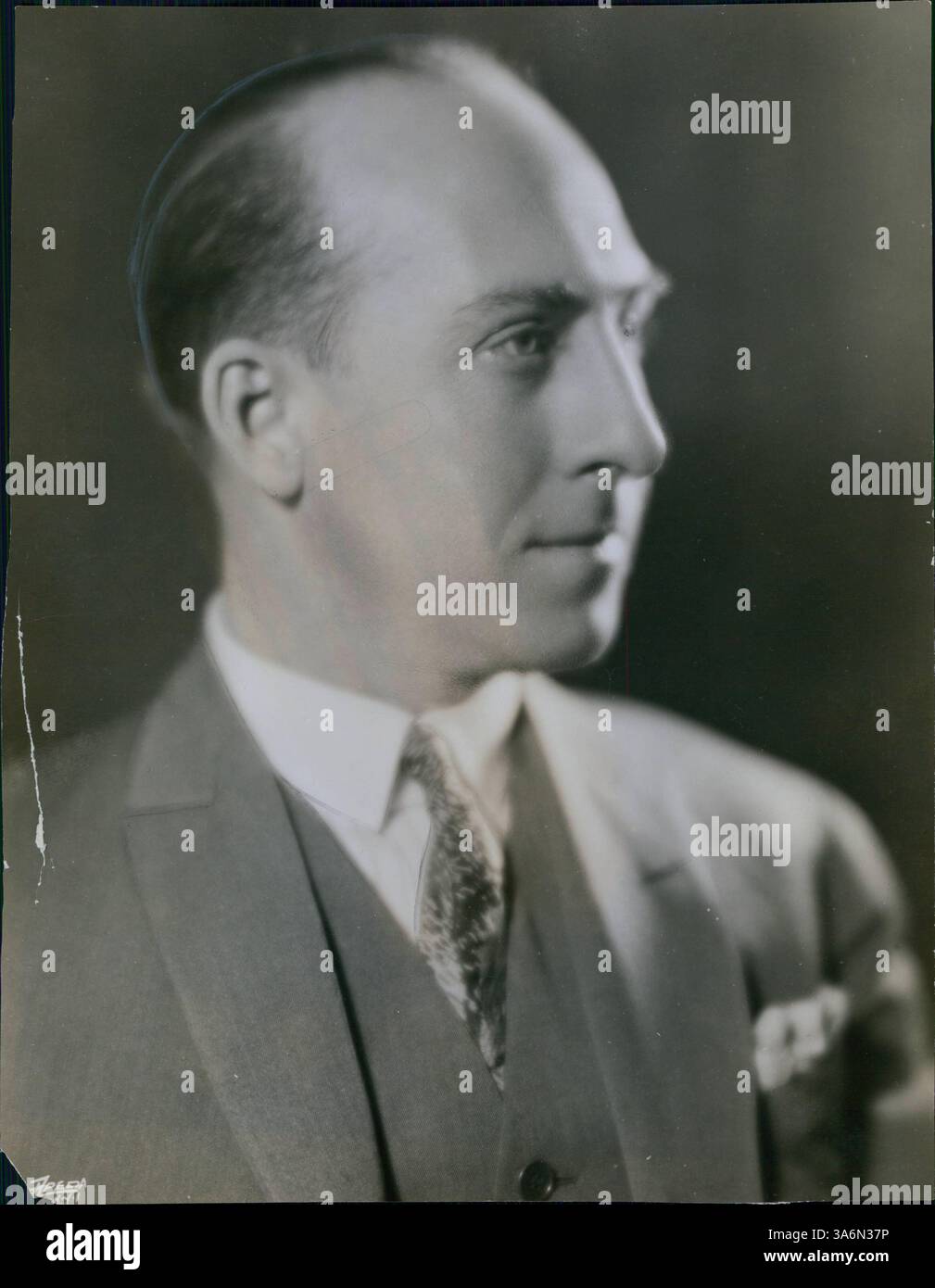 Currently a soloist hi-res stock photography and images - Alamy