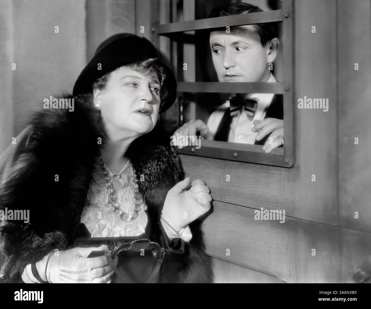 Alison Skipworth, Roscoe Karns, on-set of the film, "A Lady's ...