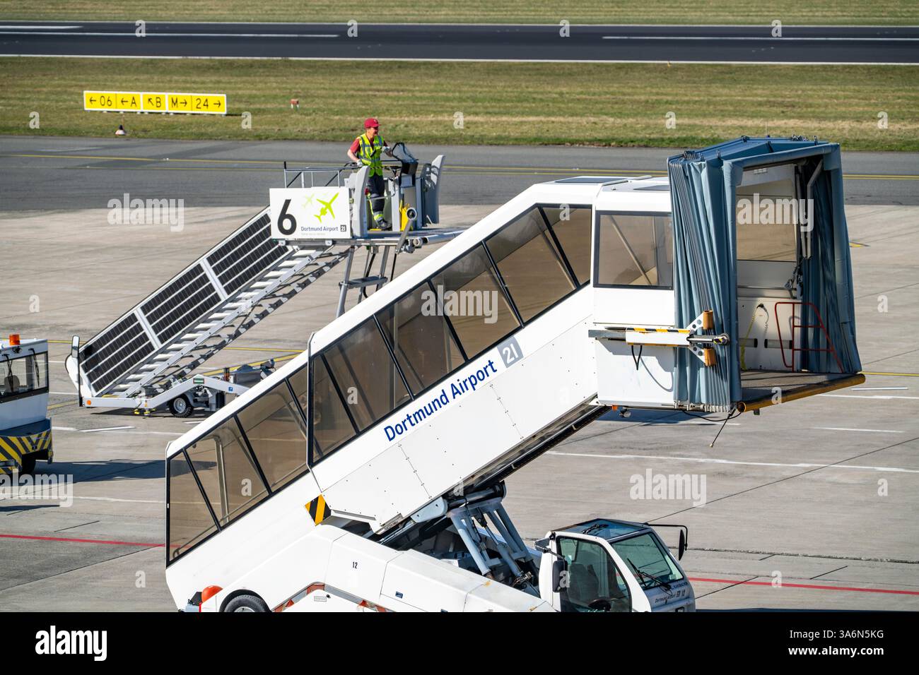 Dortmund Airport, DTM, apron, in front of the terminal, runway, mobile ...