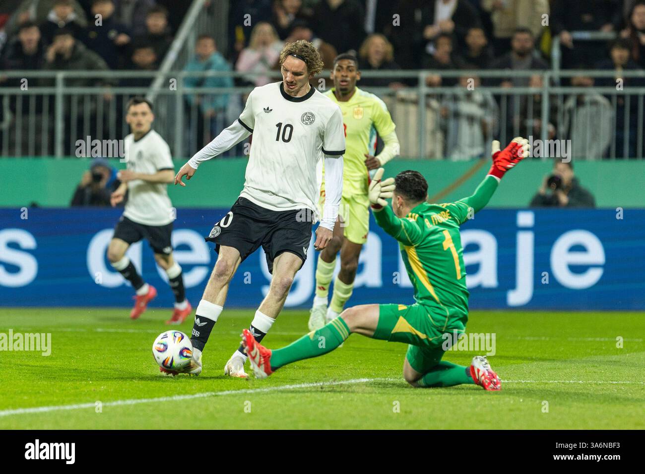 Nick Woltemade (Deutschland U21, 10) erzielt das Tor zum 1:0. Freundschaftsspiel, Deutschland ...
