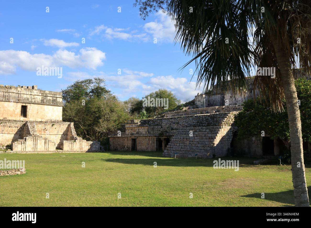 Mayan ruins in Kabah Stock Photo - Alamy