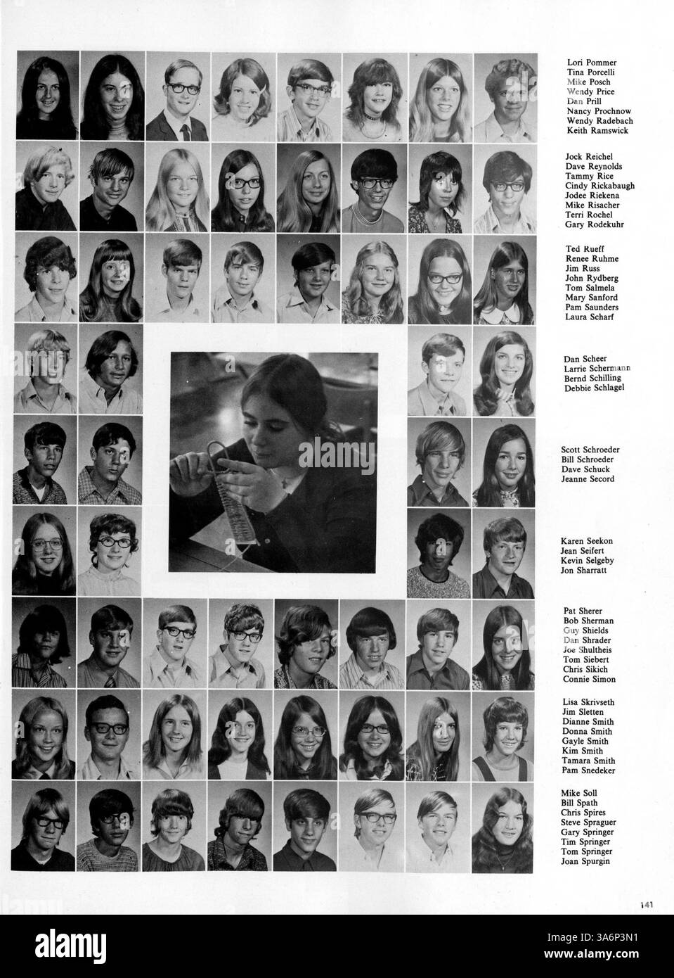 The lincoln bear 1972 yearbook features students hi-res stock photography and images - Alamy