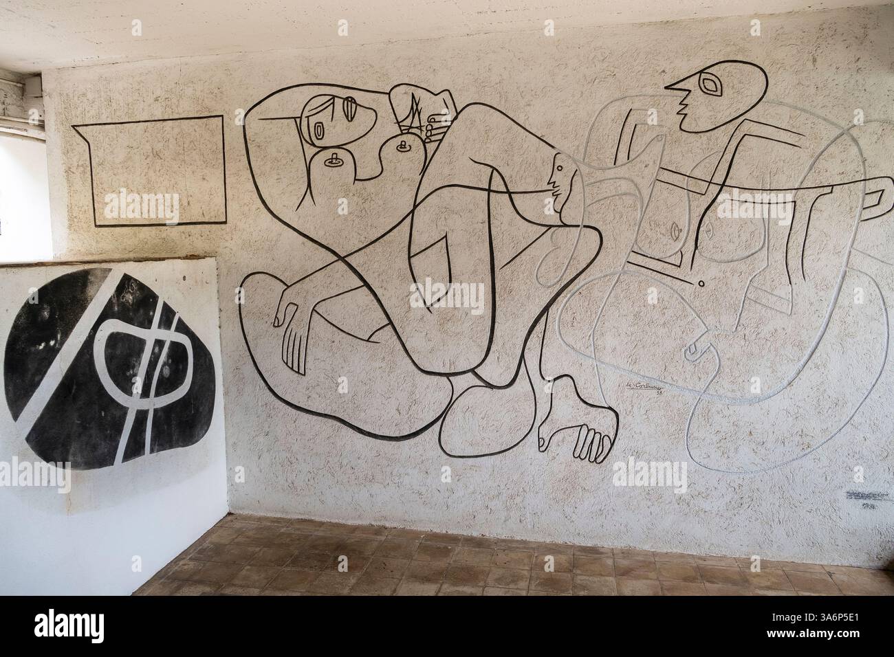 E 1027, eileen gray, le corbusier, villa, house, france, Exposition, Un ...