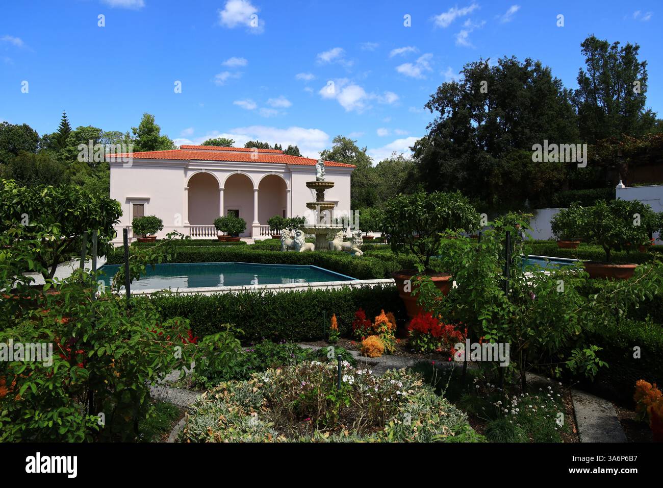 Hamilton Gardens is a public garden park in the south of Hamilton owned ...