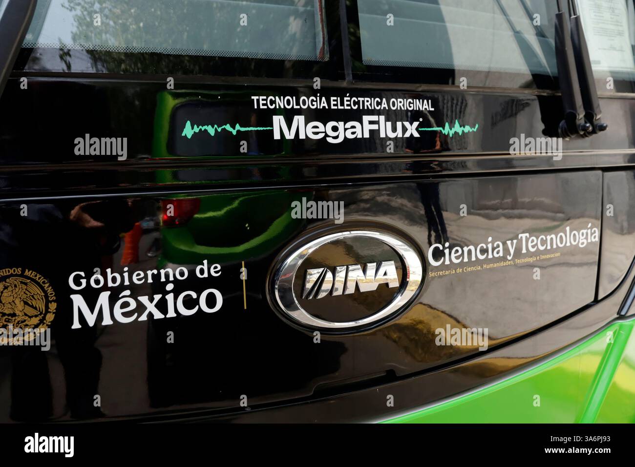 First mexican electric bus hi-res stock photography and images - Alamy