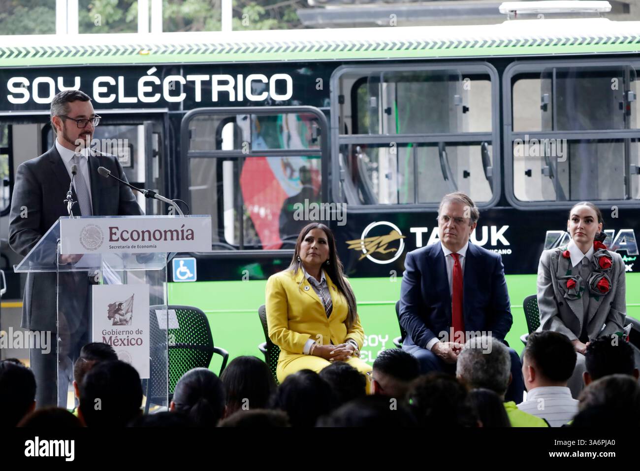 Director of MegaFlux, Roberto Gottfried, speaking accompanied by (L-R ...