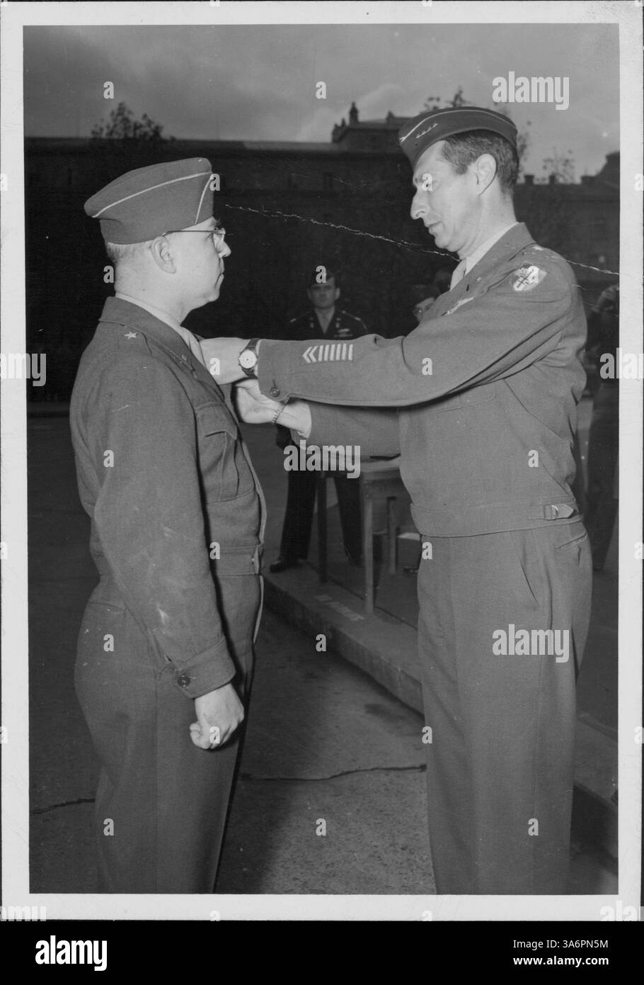 Brigadier General Lester D. Flory of Albert Lea received the Legion of ...