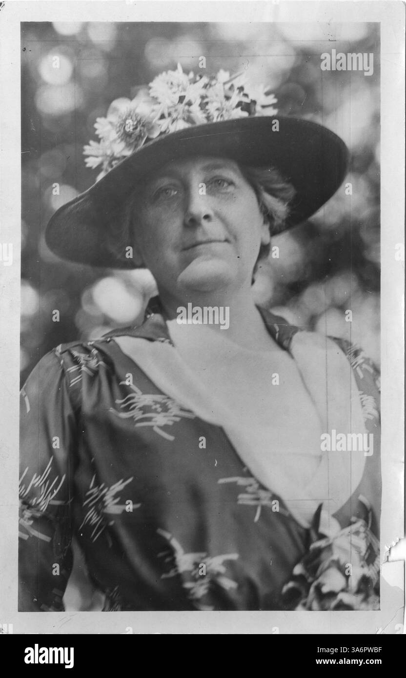 Wife and family frank hi-res stock photography and images - Alamy