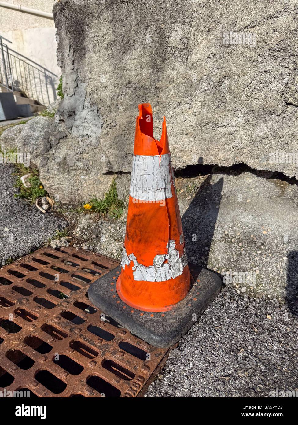 Worn traffic cone hi-res stock photography and images - Alamy