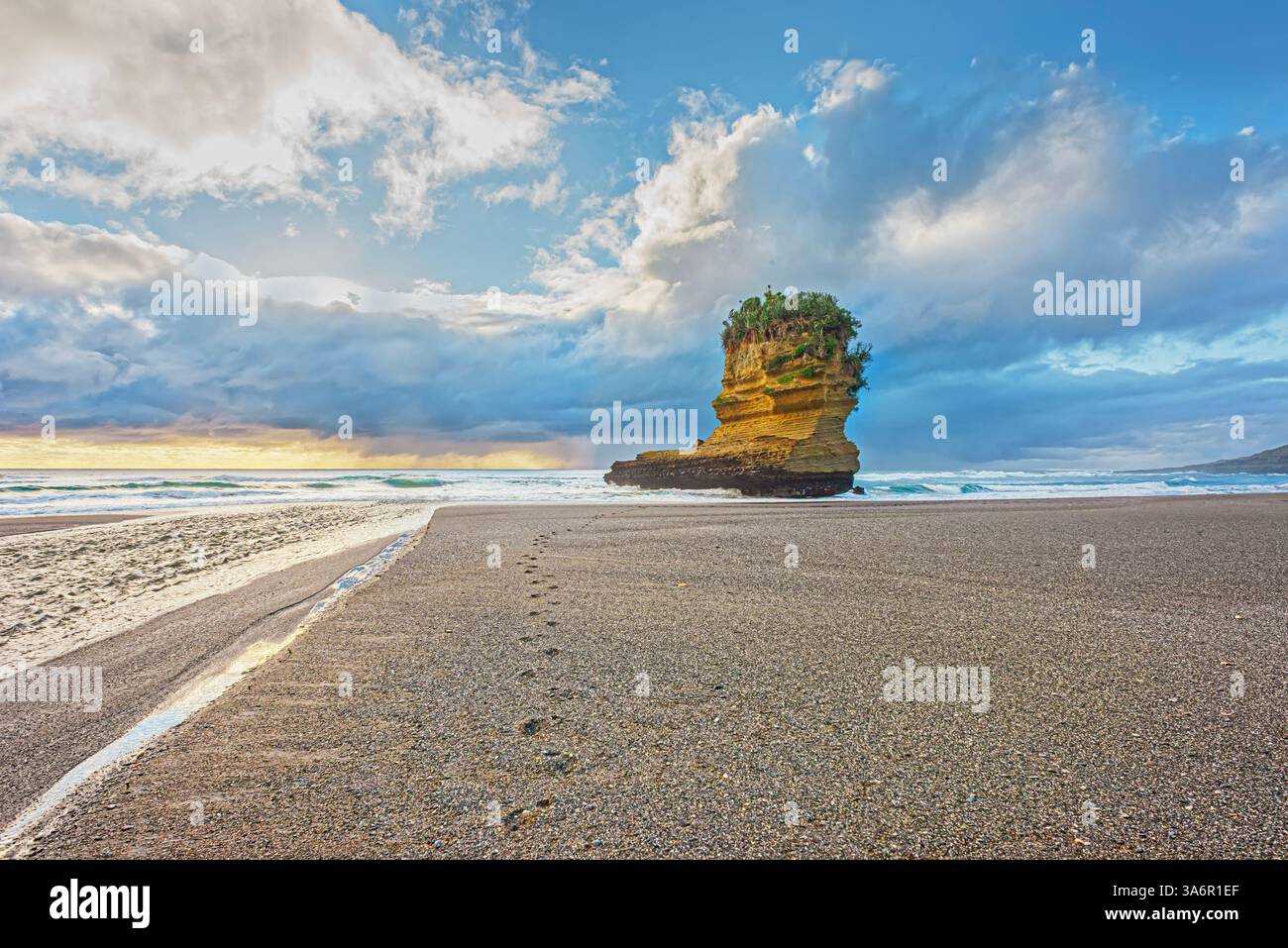 Rock formation shaped like a boot, Punakaiki, Paparoa National Park ...