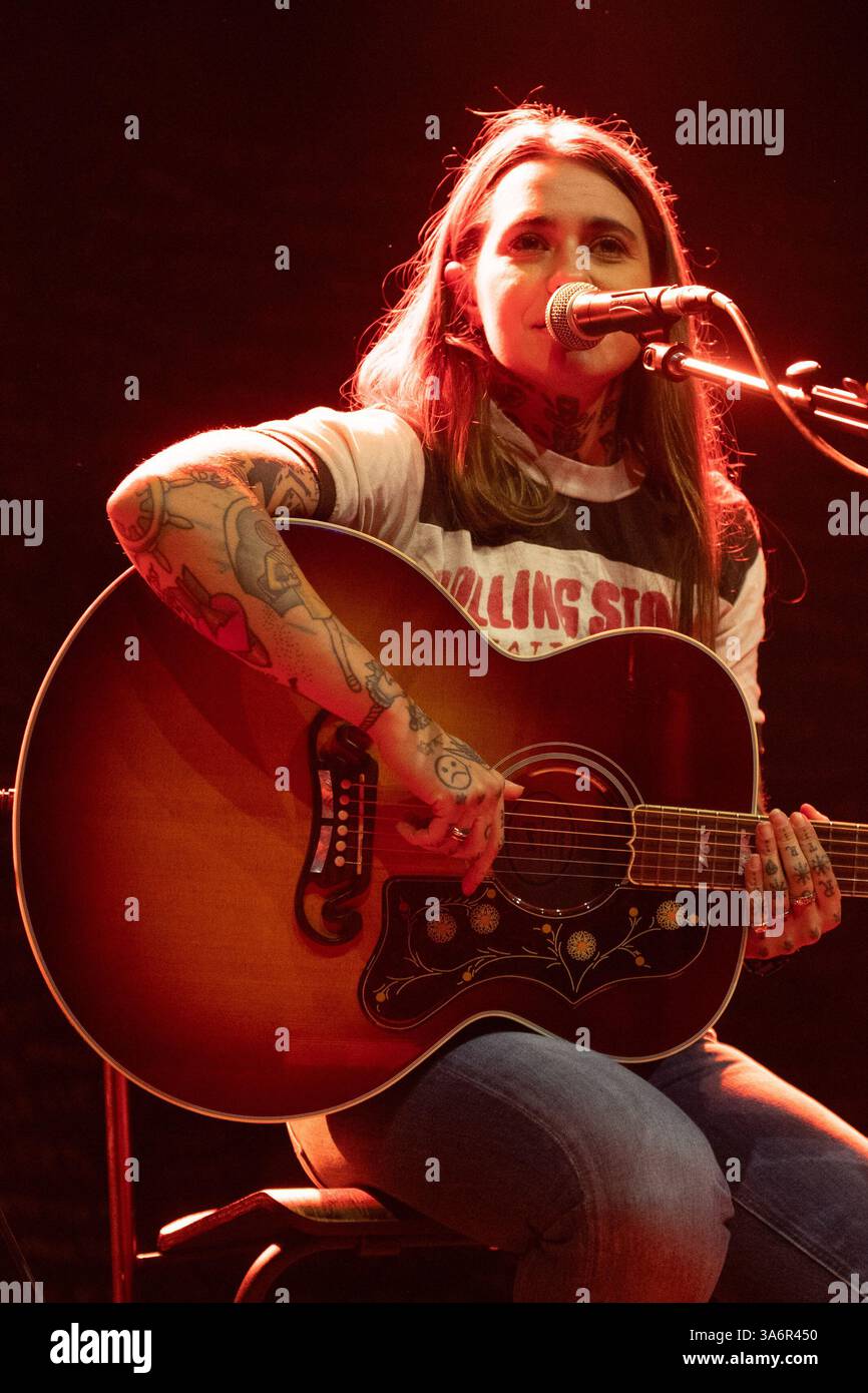 London, UK. 25 Mar 2025. Pictured: American Country Music singer ...