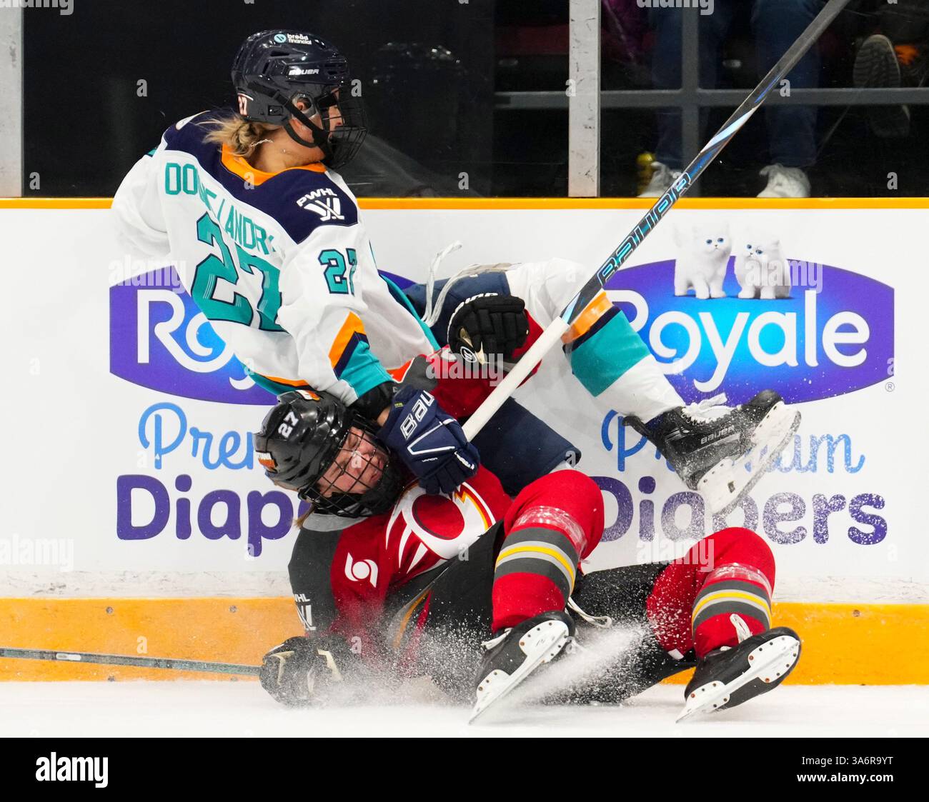 Ottawa, Can. 25th Mar, 2025. New York Sirens' Jade Downie-Landry (27 ...