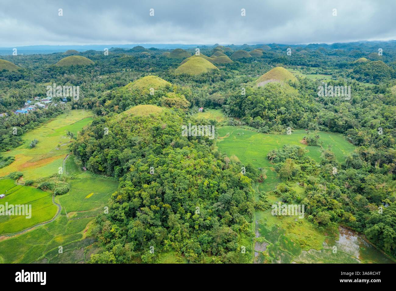 Breathtaking Aerial View of the Bohol Chocolate Hills, Philippines – A ...