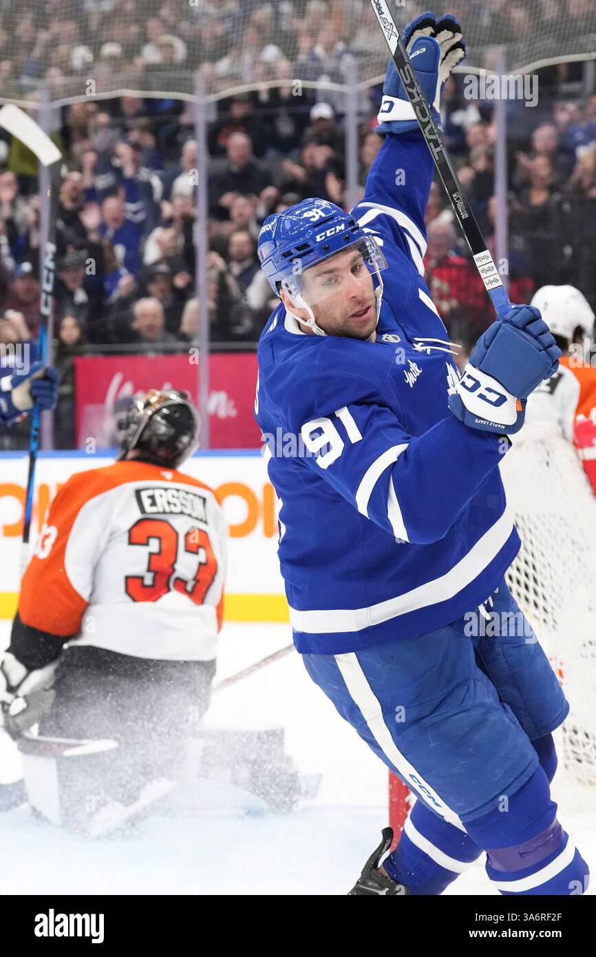Toronto Maple Leafs' John Tavares (91) celebrates after scoring on ...