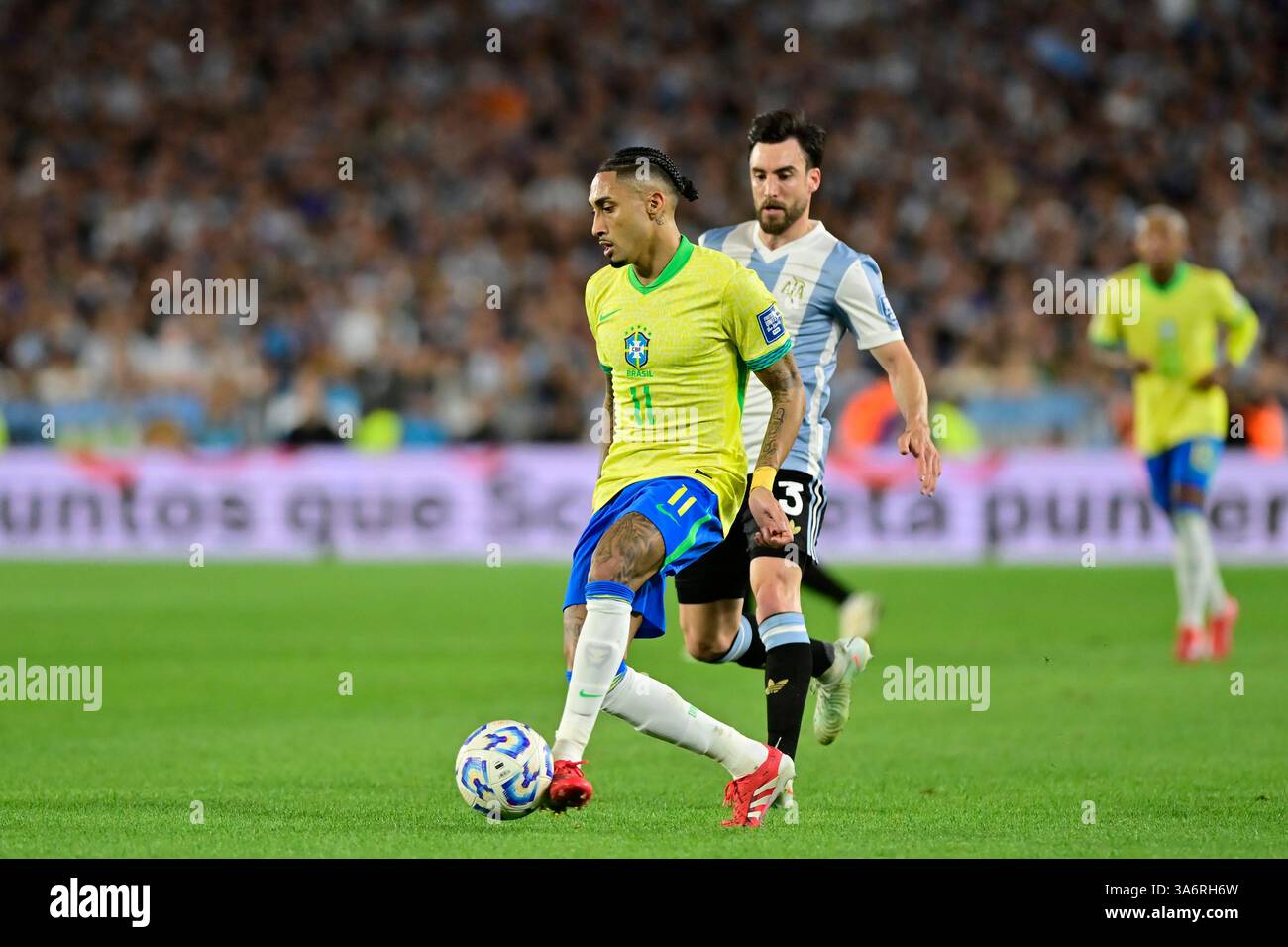 Buenos Aires, Argentina. 25th Mar, 2025. MAS MONUMENTAL Buenos Aires ...