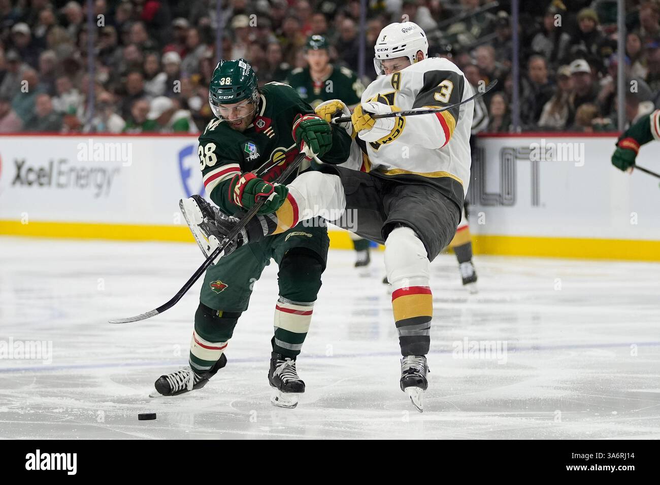 Minnesota Wild right wing Ryan Hartman (38) and Vegas Golden Knights ...