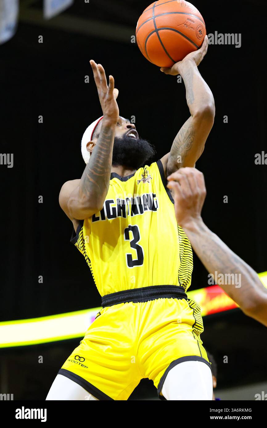 London, Canada. 25th Mar, 2025. The London Lightning defeat the ...