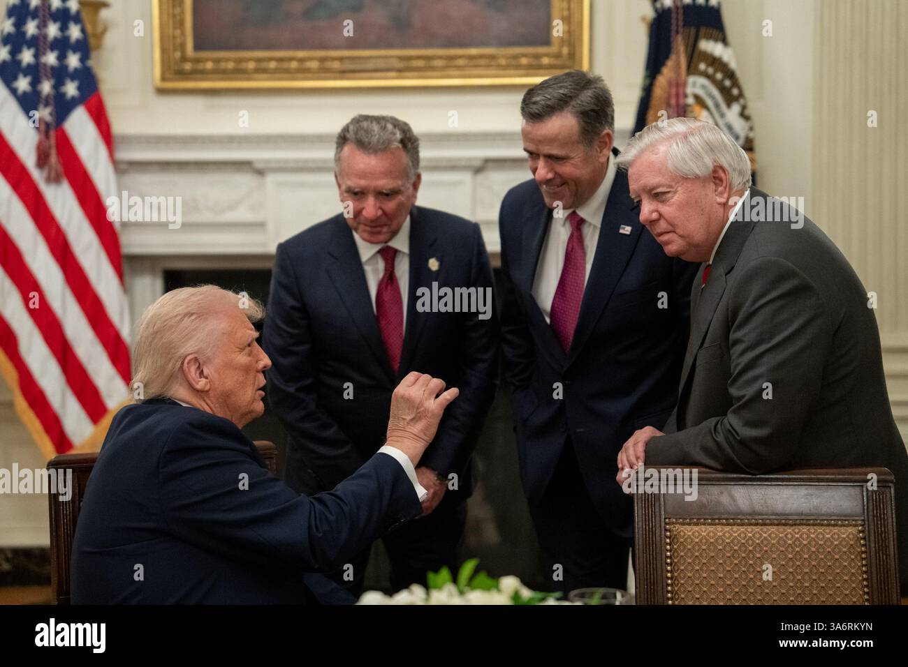 President Donald Trump meets with Sheikh Tahnoon bin Zayed Al Nahyan ...