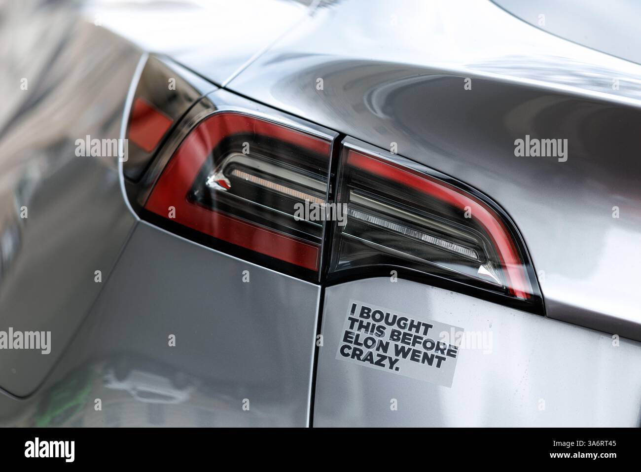 Tesla sticker hi-res stock photography and images - Alamy