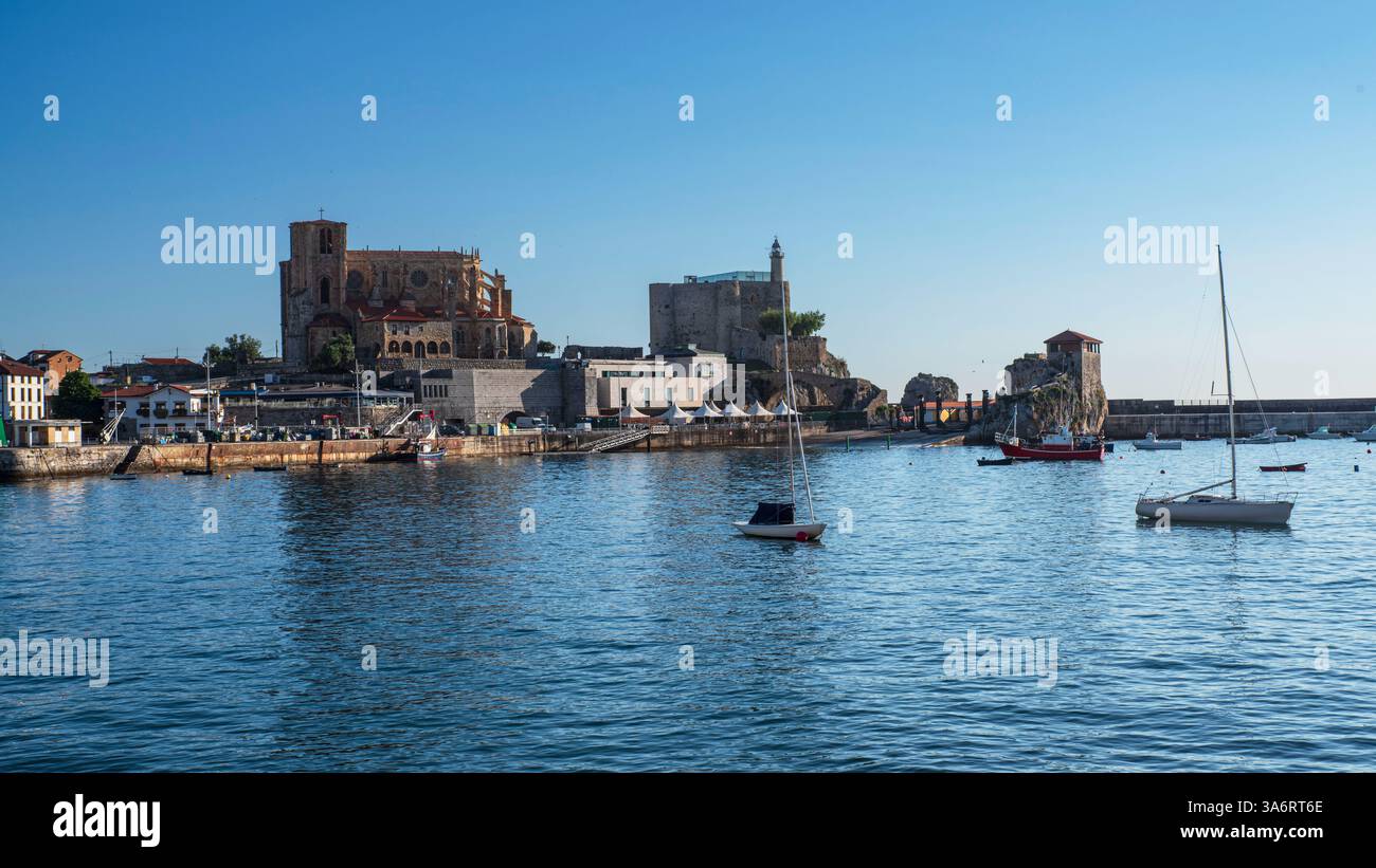 Architecture and seafront in the town of Castro Urdiales in Spain Stock ...
