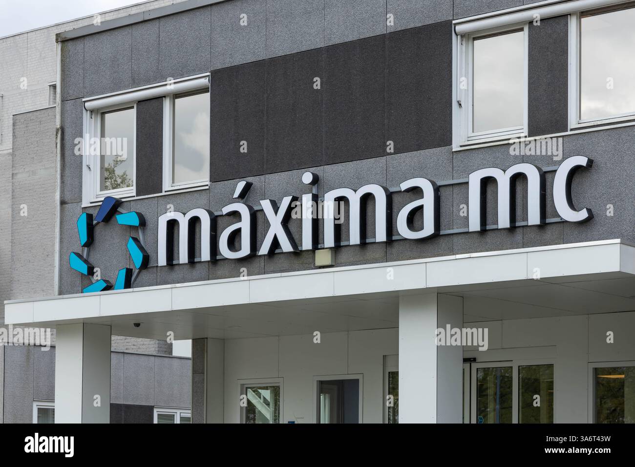 Maxima MC logo on the hospital in Eindhoven. Máxima MC is a top ...