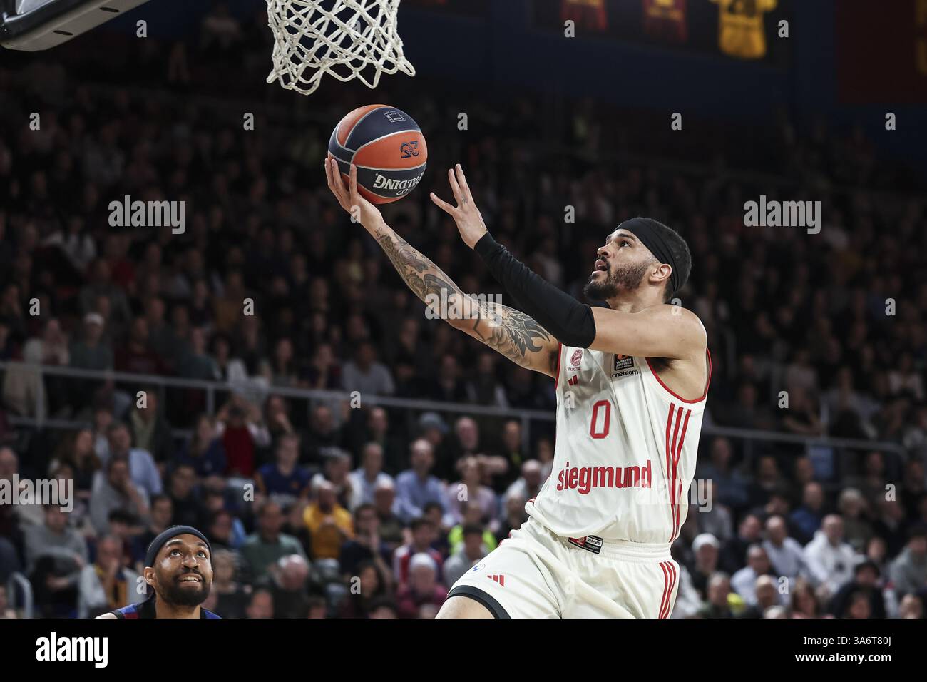 Nick Weiler-Babb of Bayern Munich during the Turkish Airlines ...