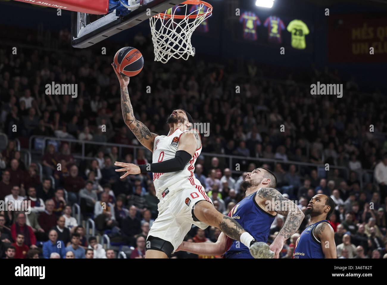 Nick Weiler-Babb of Bayern Munich during the Turkish Airlines ...