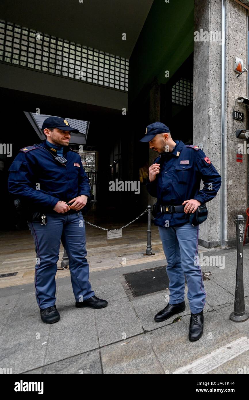Polizia sul luogo della sparatoria di ieri sera in Corso Garibaldi ...