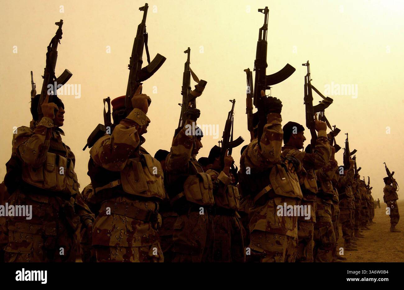 Nov 23, 2004; An Najaf, Iraq; Members of the 405th Battalion, 50th ...