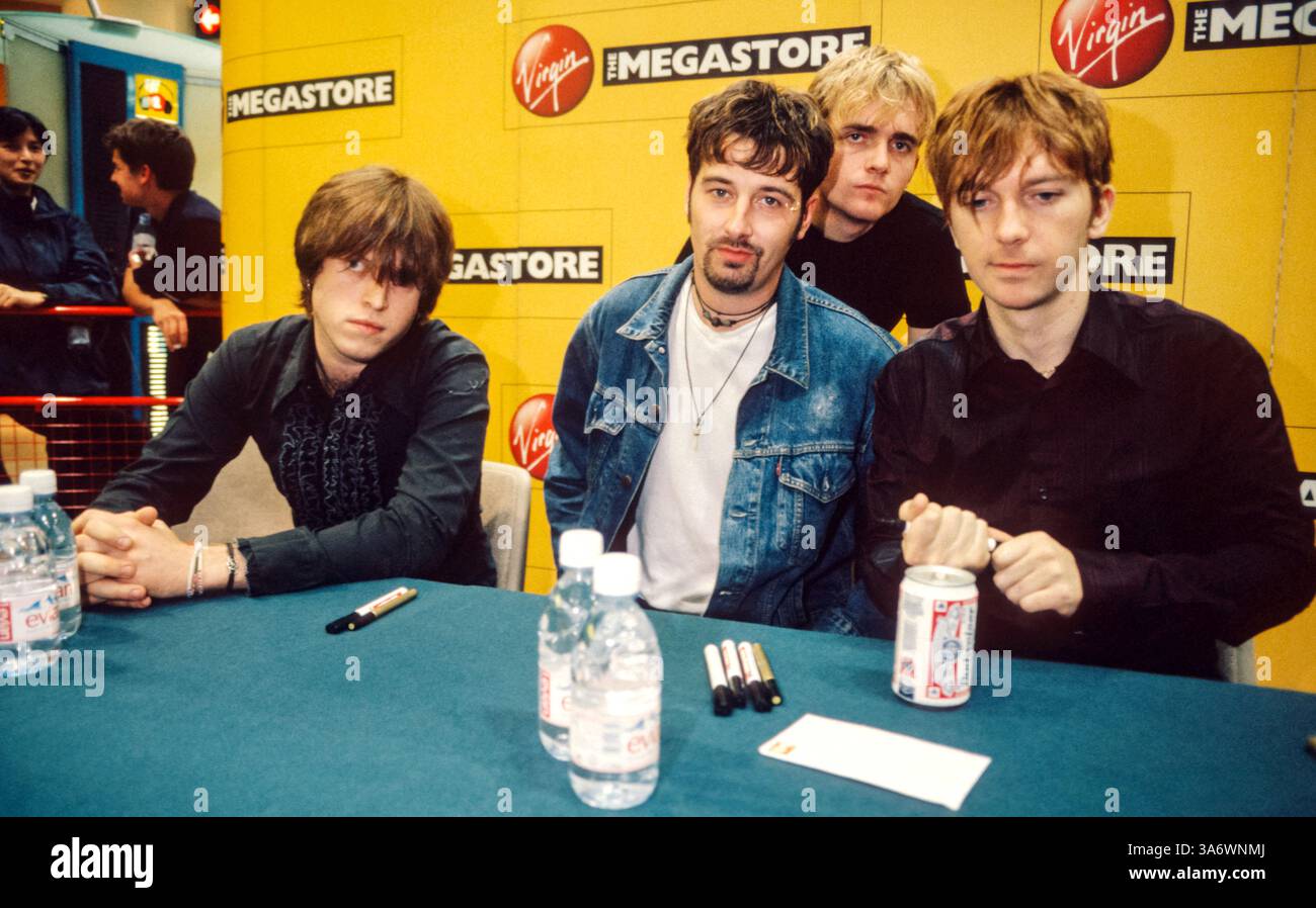 Mansun at Virgin Megastore September 1998, Oxford Street, London ...